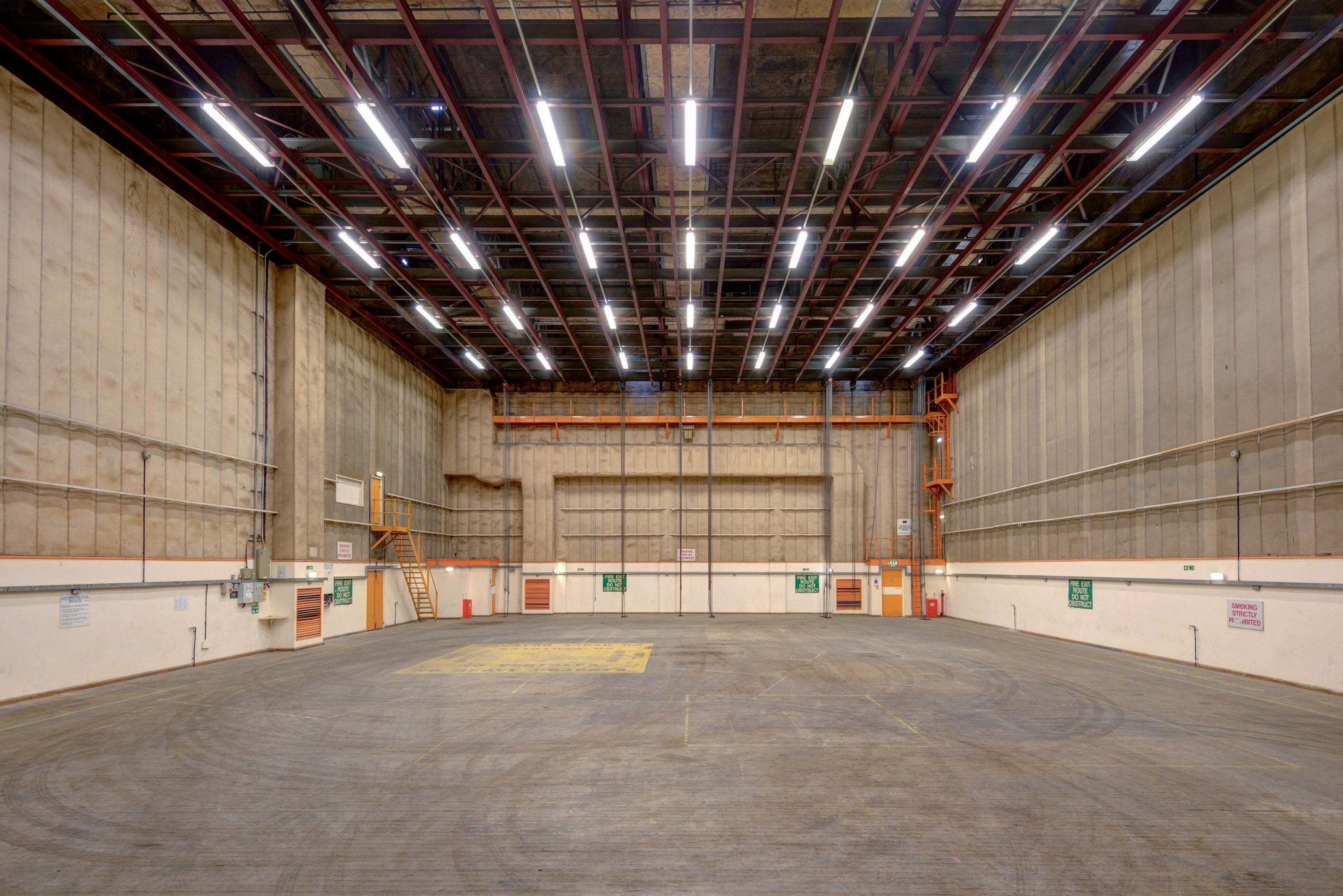 C Stage ⋆ Pinewood Studios