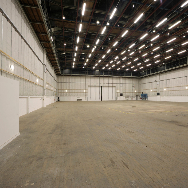 Shepperton Studios ⋆ Pinewood Studios