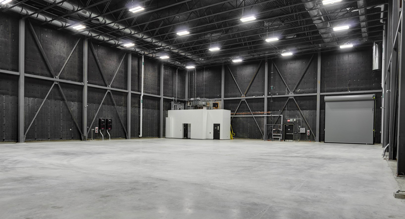Stage 12 ⋆ Pinewood Studios