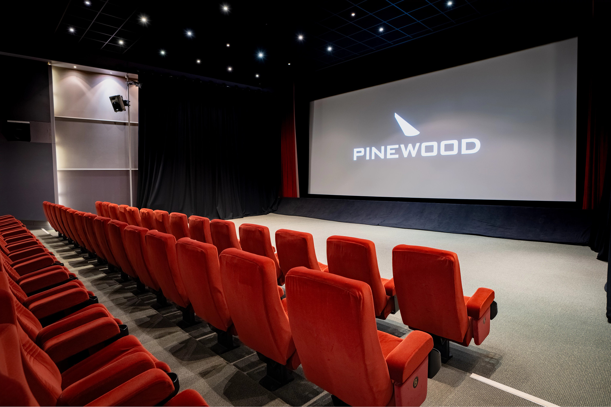 Post Production ⋆ Pinewood Studios