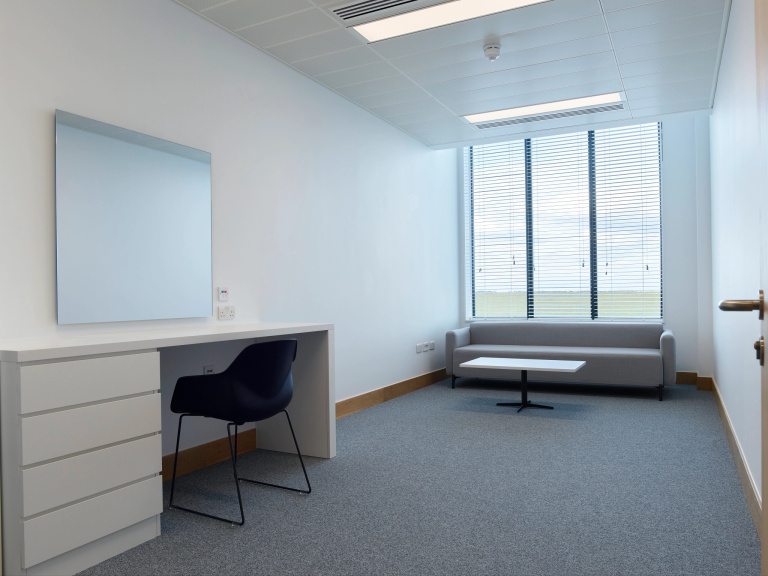 Stages and Support Spaces ⋆ Pinewood Studios