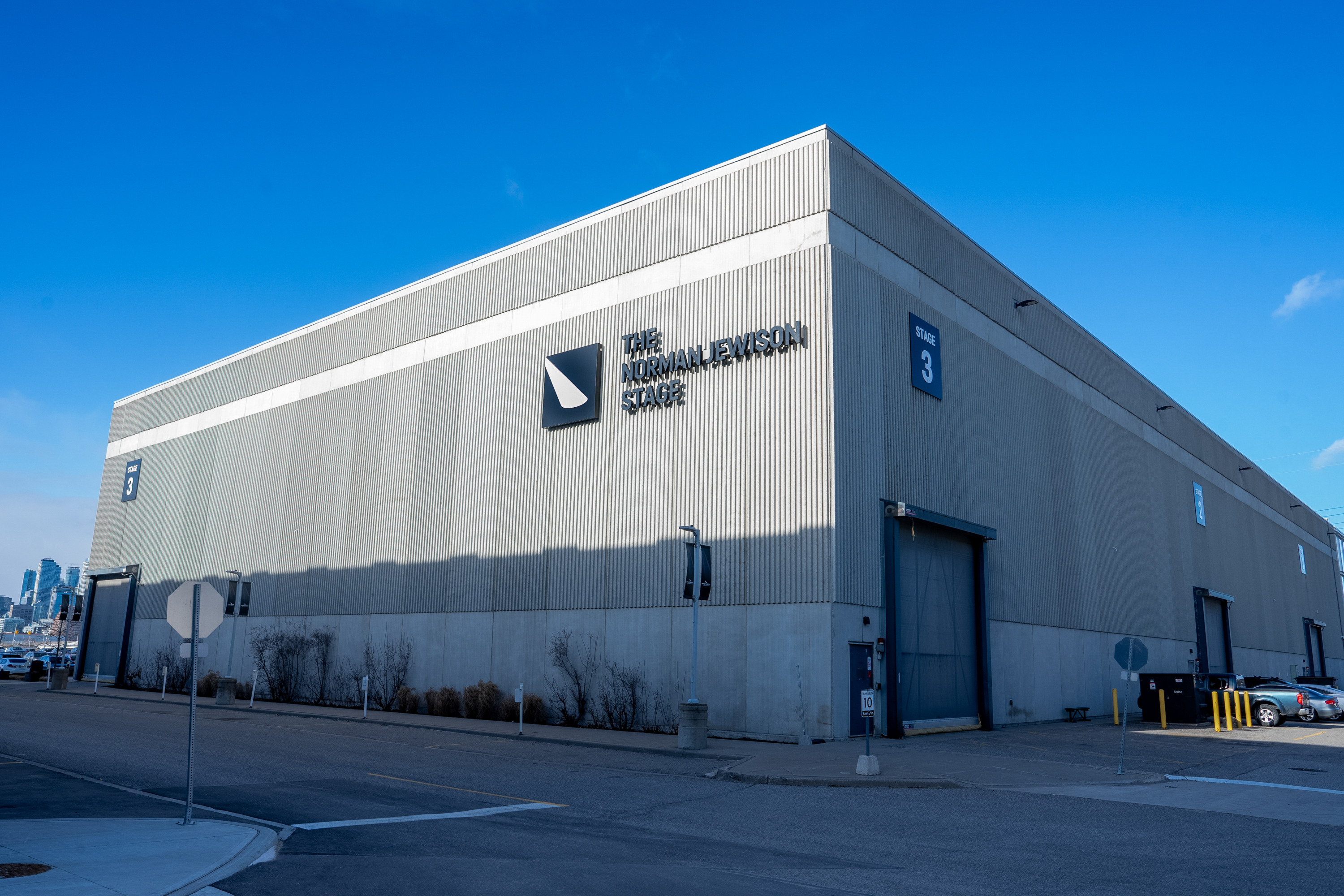 The Norman Jewison Stage ⋆ Pinewood Studios